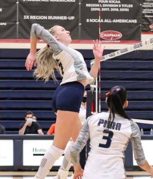 Doubleheader Win For Duncan, Pima Volleyball | Desert Speed School